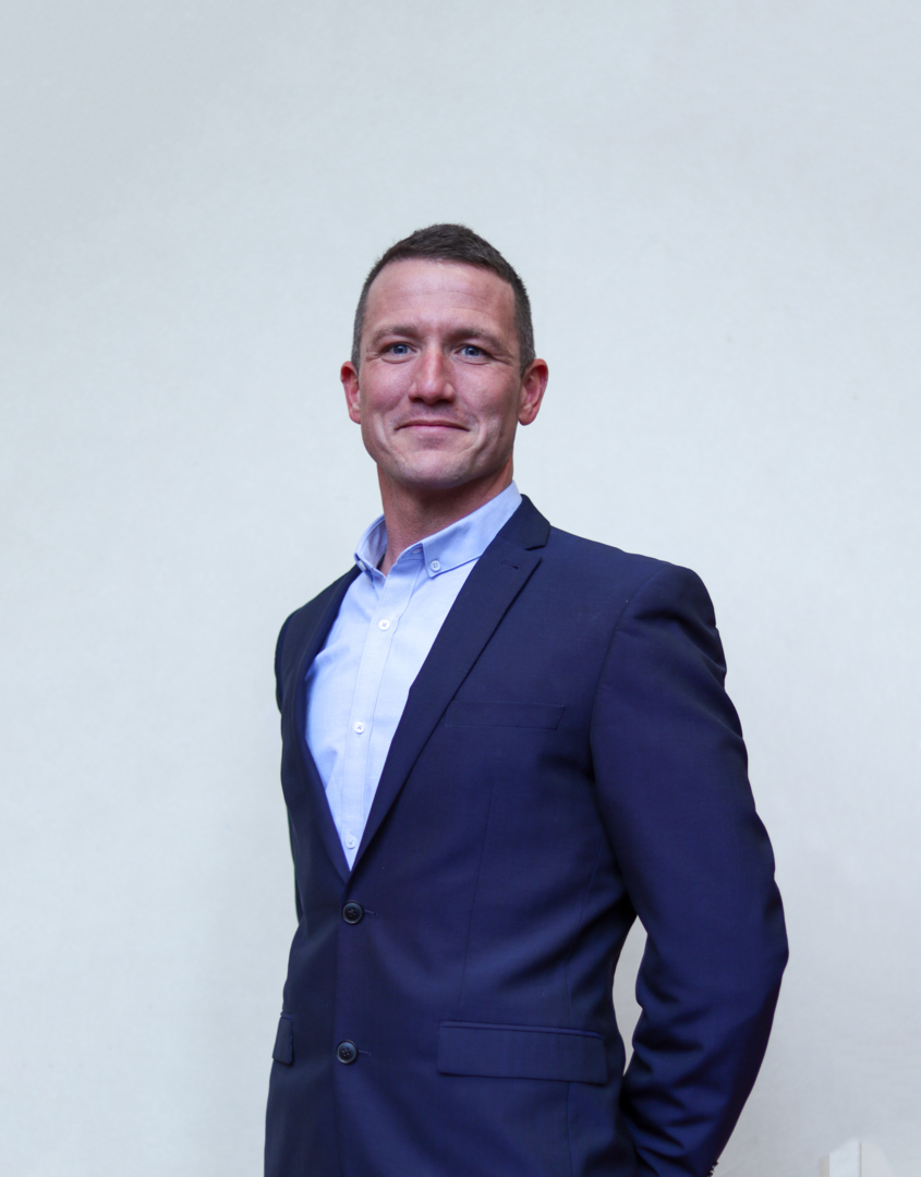 Our Senior Leadership Team | MWI Animal Health U.K.